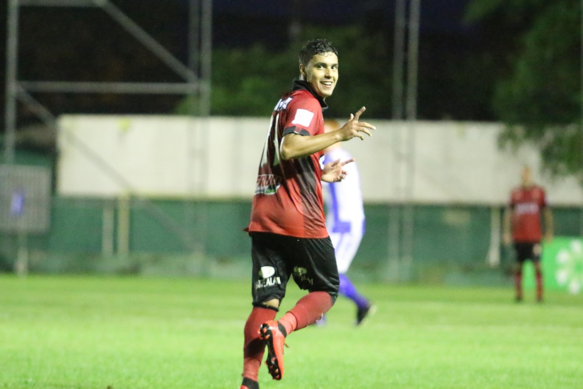 Bruno Collaço salva no fim, Brasil vence o Cruzeiro e mantém 100% no ...