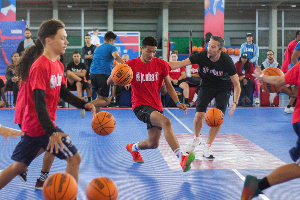 Com presença de ídolos da seleção brasileira, primeira edição do Jr ...