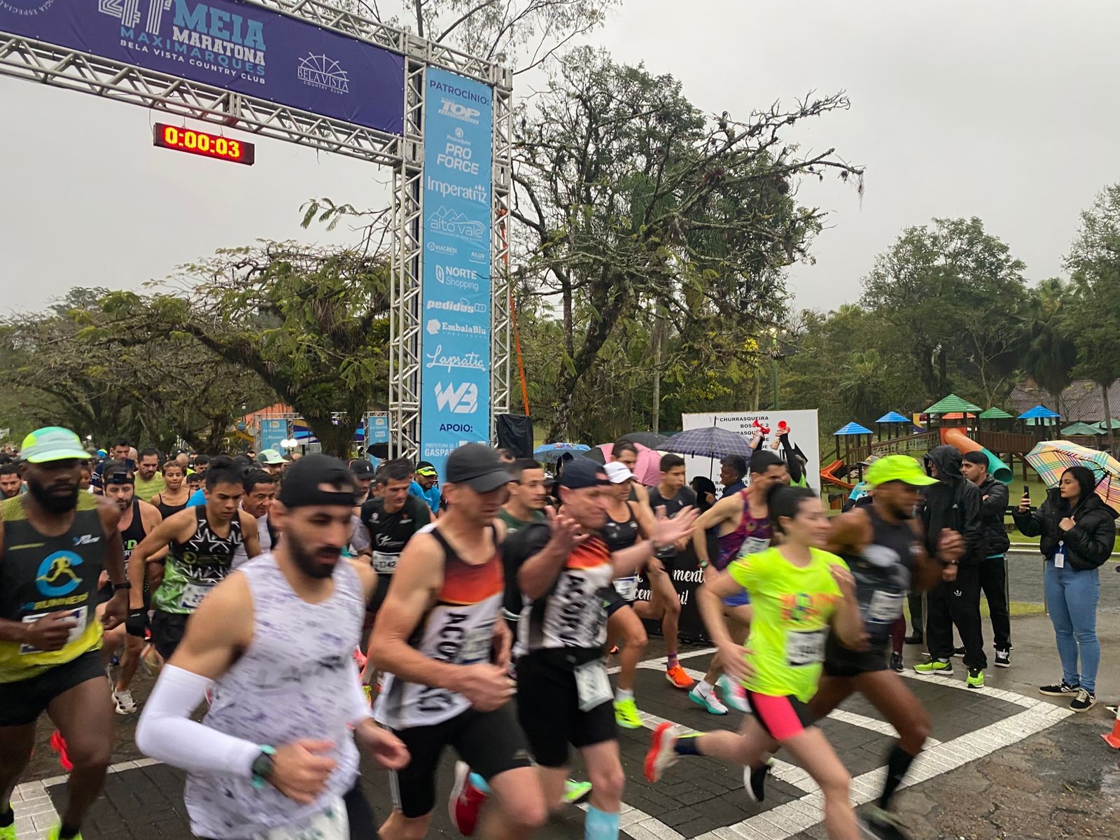 Adilson Dolberth vence a 41ª Meia Maratona de Gaspar e conquista hexa ...