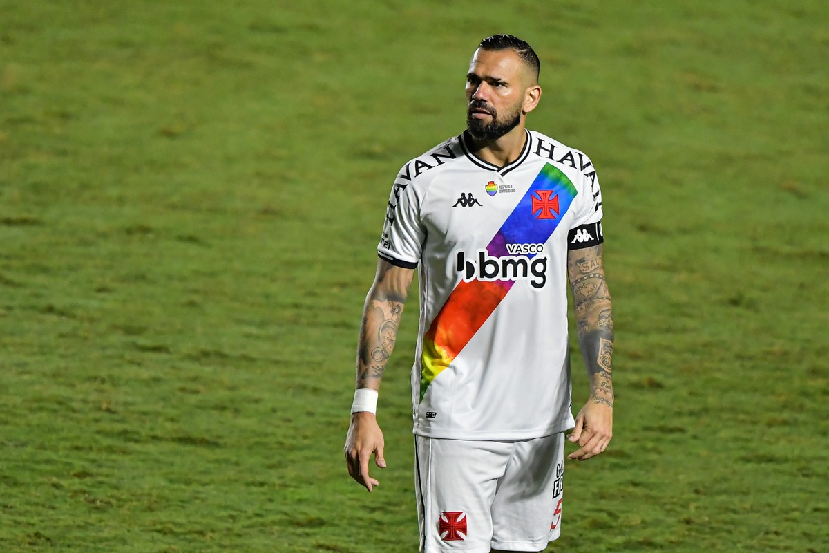 Vasco sofre com defesa e chega a quase o dobro de gols sofridos da ...