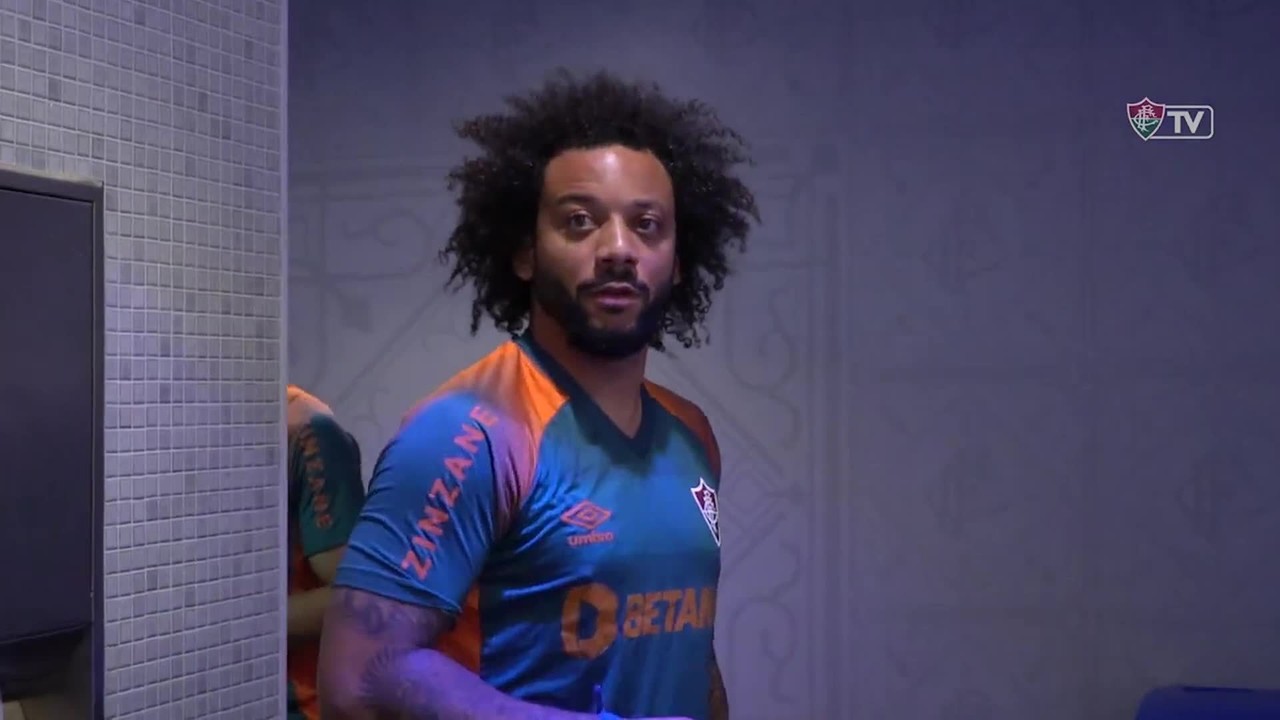 Giovanni Manson comemora chegada ao Fluminense e dá cartão de visitas ...