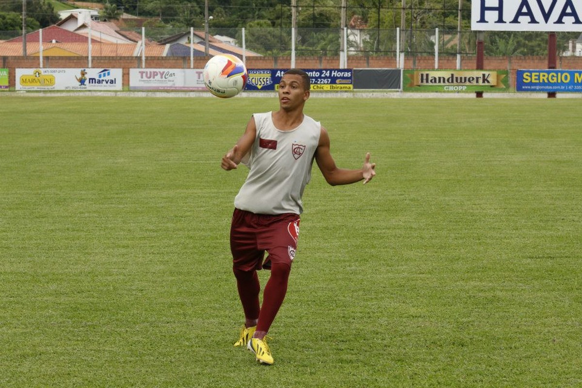 Inter de Lages acerta com o atacante Abner para a disputa da Série D ...
