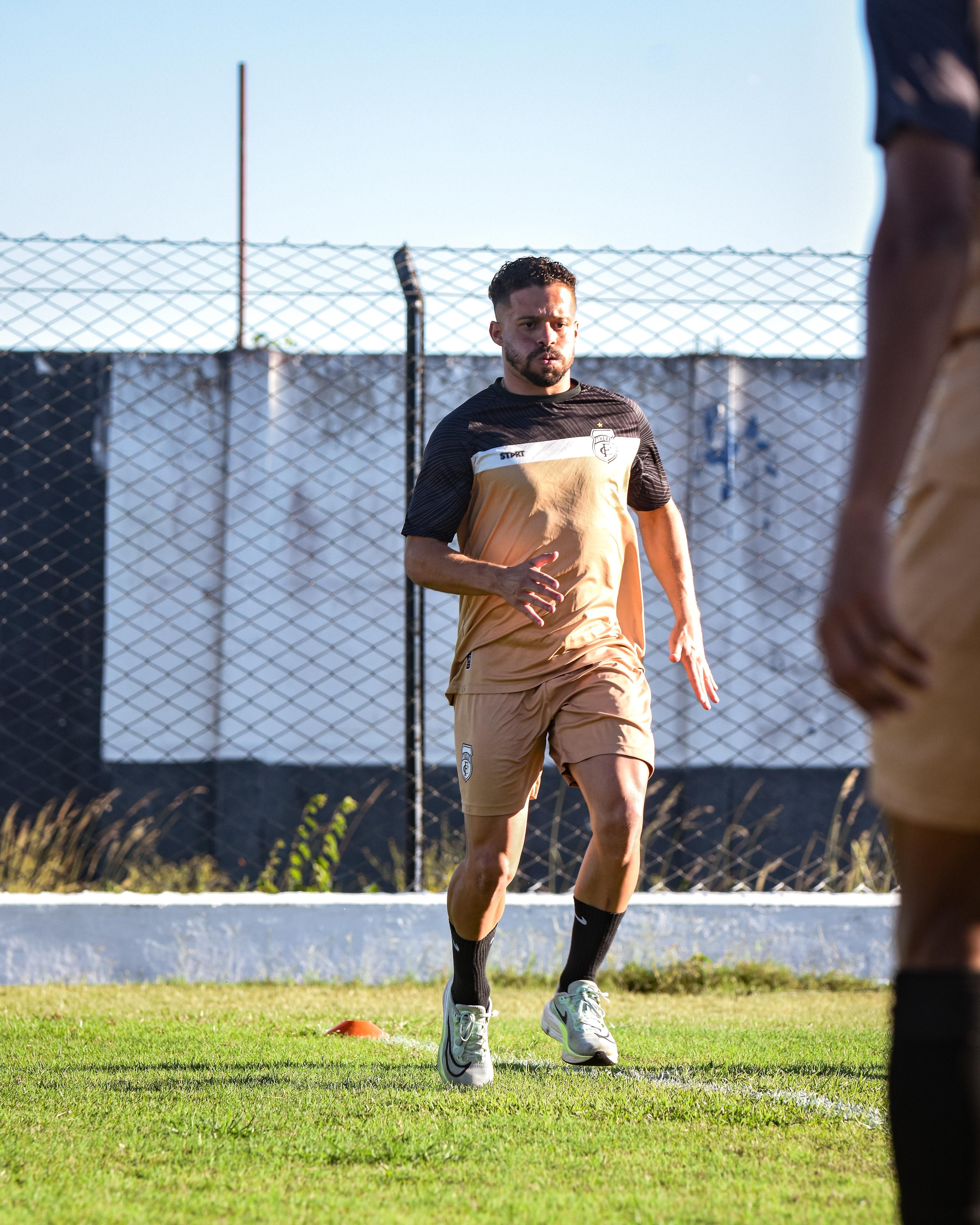 Ex-Santos, atacante Lucas Venuto é o novo reforço do Treze para a Série ...
