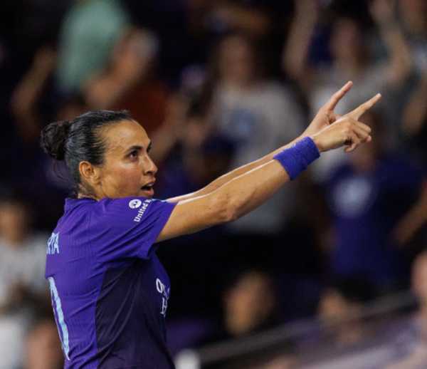 Com gols de Marta e Angelina, Orlando Pride vence Houston Dash e ...