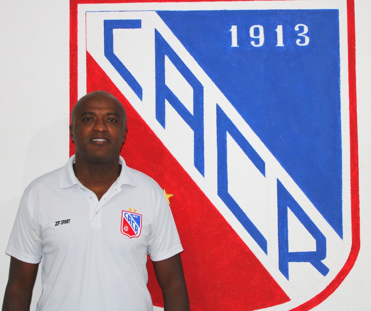 Lembra dele? Ex-Fla, PSG e São Paulo, Reinaldo é anunciado como técnico ...