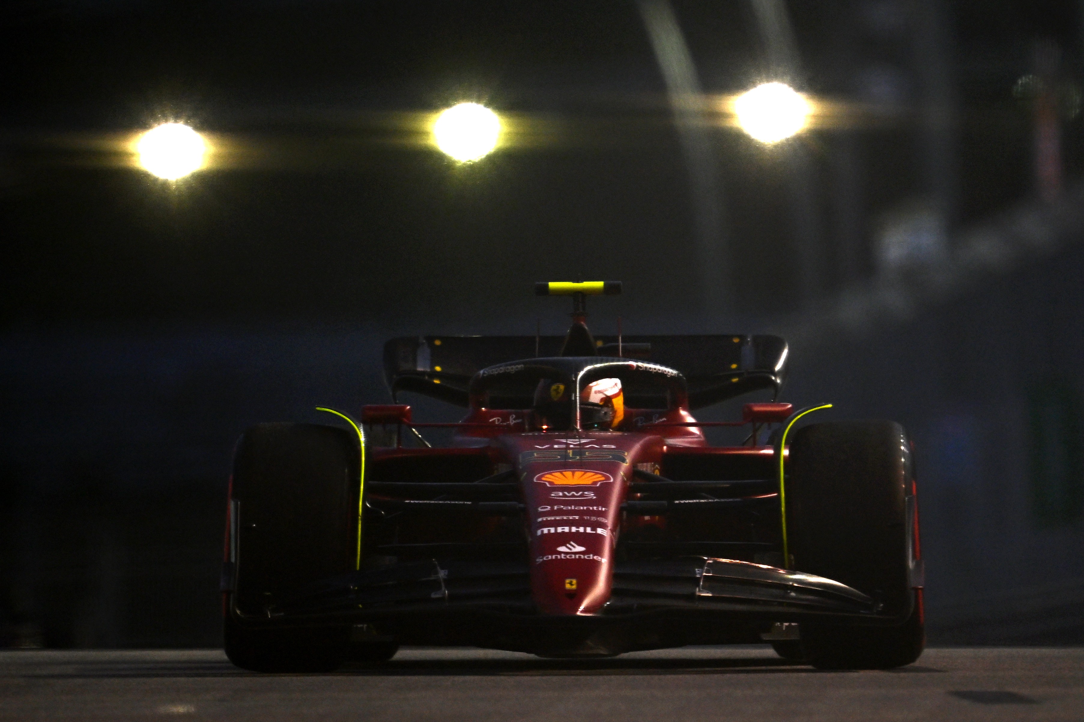 F1: Sainz comanda dobradinha da Ferrari no TL2 em Singapura | Ge