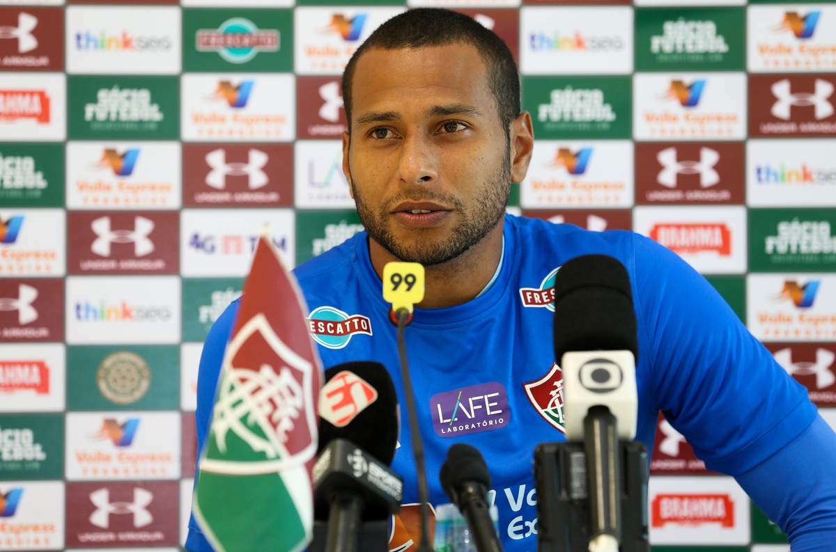 "Fui ao fundo do poço e saí", diz Rodolfo sobre drogas, em chegada ao ...