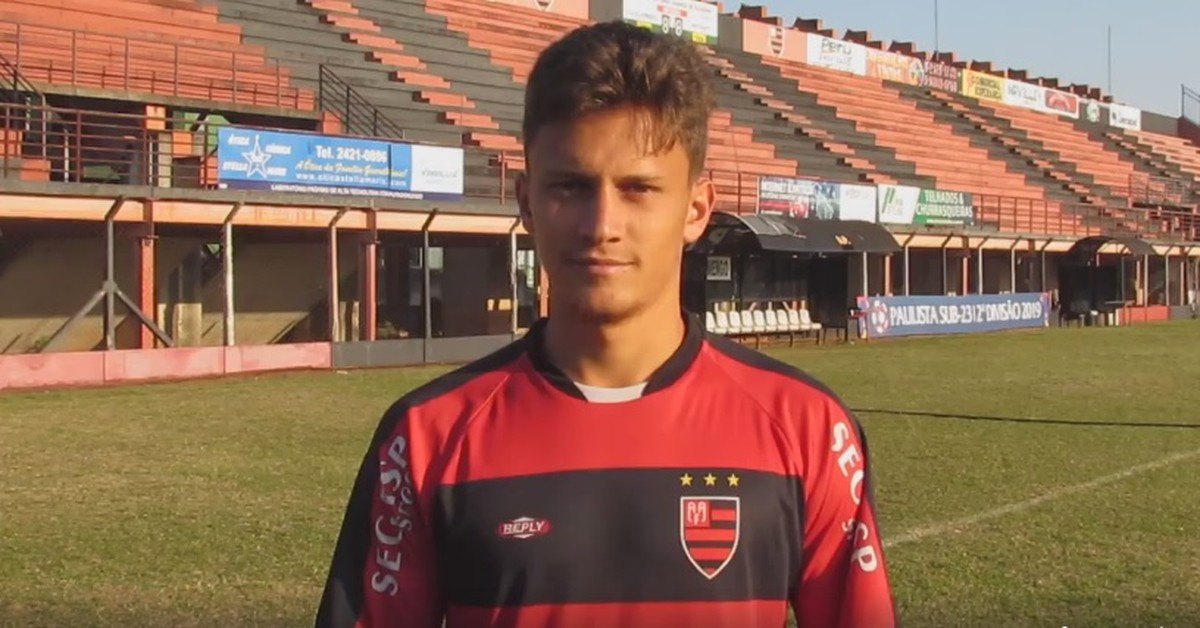 São José anuncia contratação do meia-atacante Bruno Freitas, ex ...