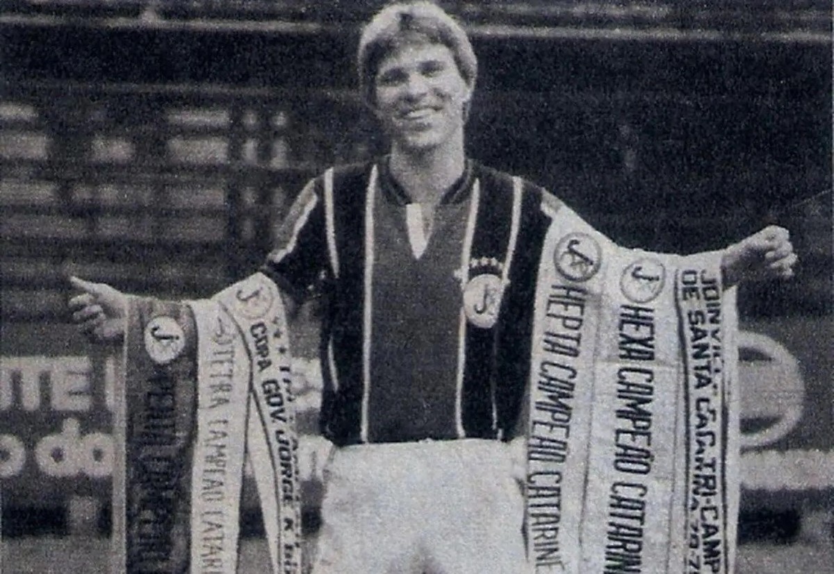 Ídolo do Joinville, Nardela relembra sequência de títulos do ...