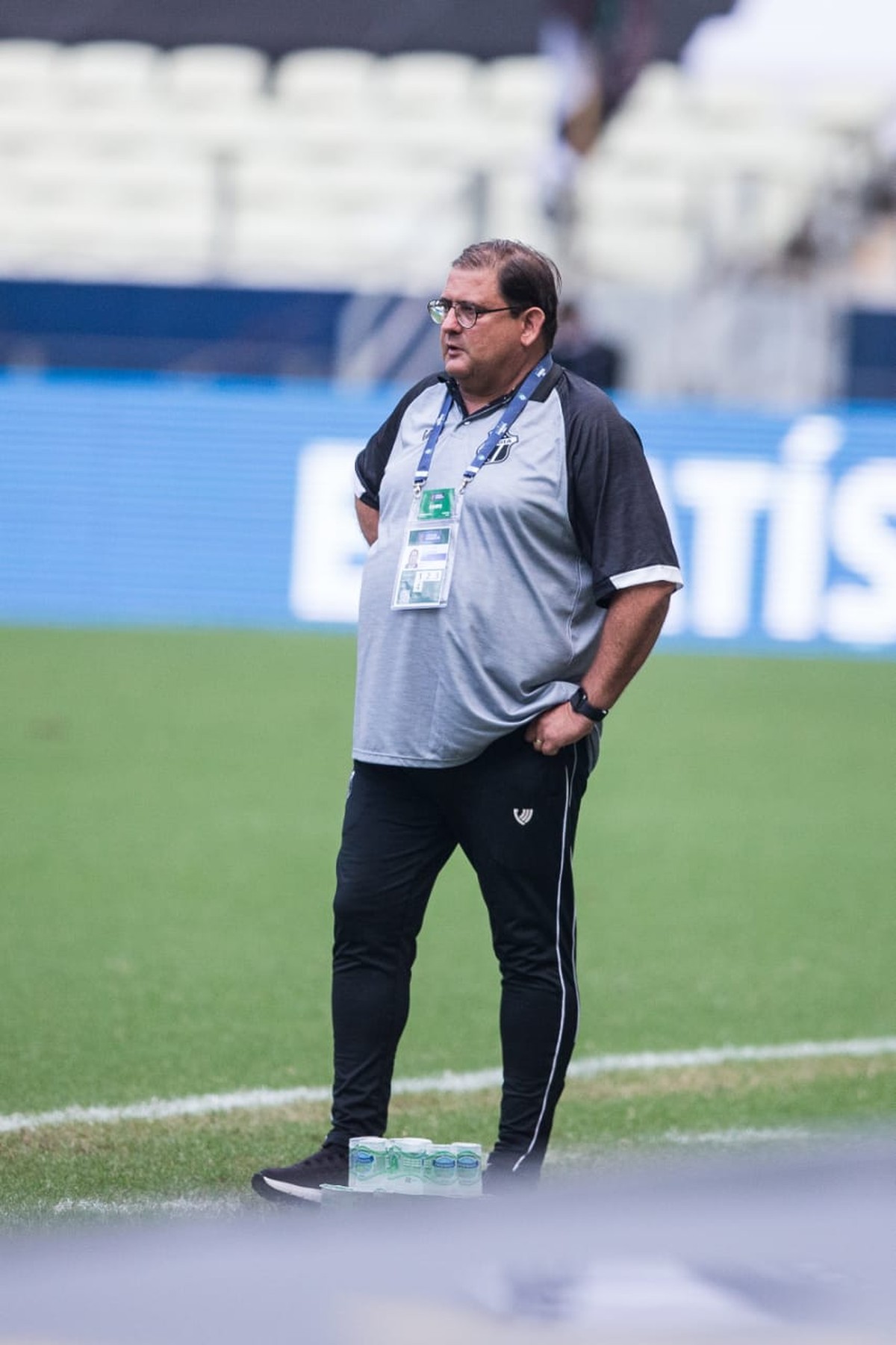 Semelhança impressiona: veja números de Guto nos primeiros 27 jogos com ...