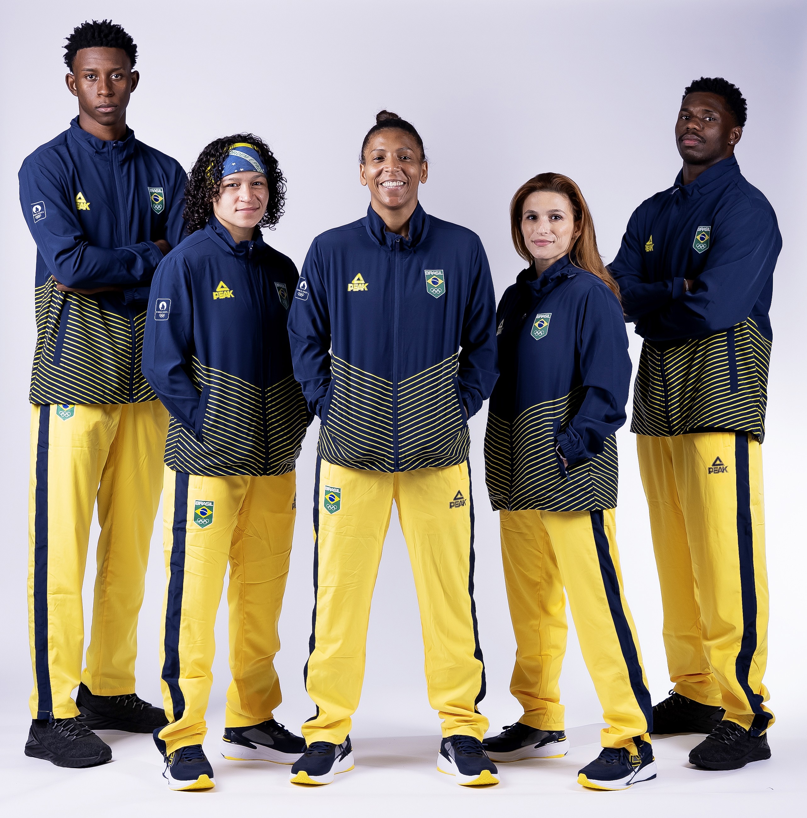 COB lança uniforme oficial do Time Brasil a 50 dias dos Jogos Olímpicos ...