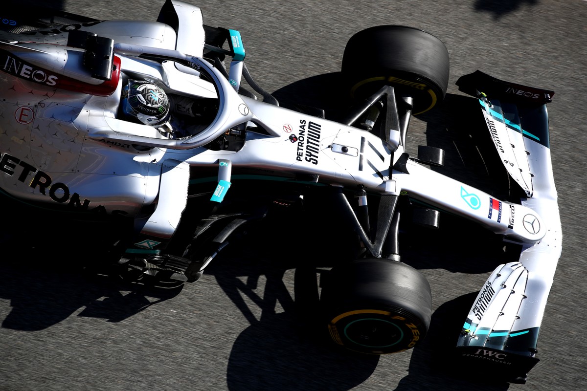 Testes da F1 mostram Mercedes forte de novo, com ameaça da RBR e briga ...