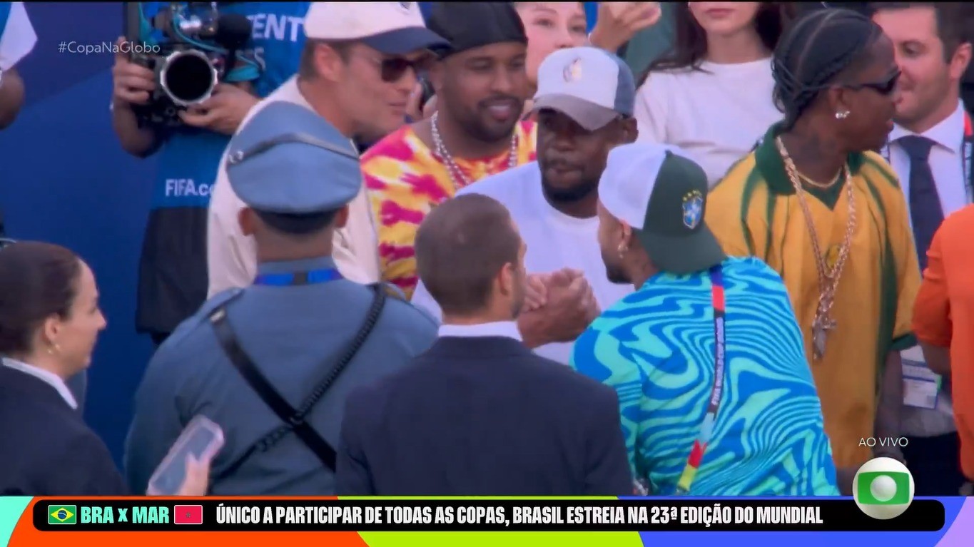 Neymar tem "resenha" com Tom Brady e Travis Scott antes de jogo do ...