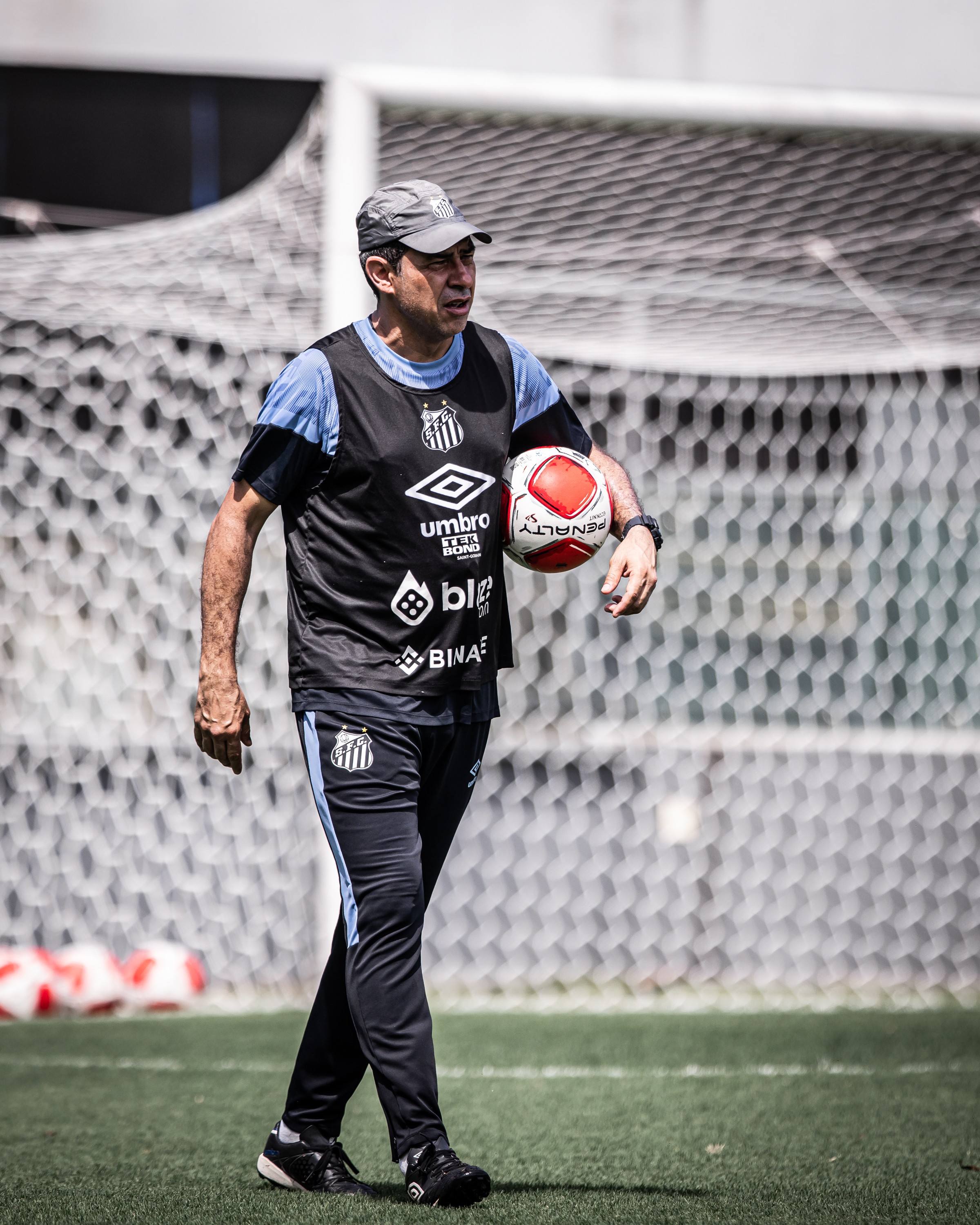 Carille deve ter time próximo do ideal para clássico contra o São Paulo ...