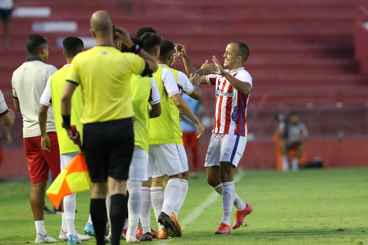 Após quase um ano, Náutico pode voltar a conseguir três vitórias ...