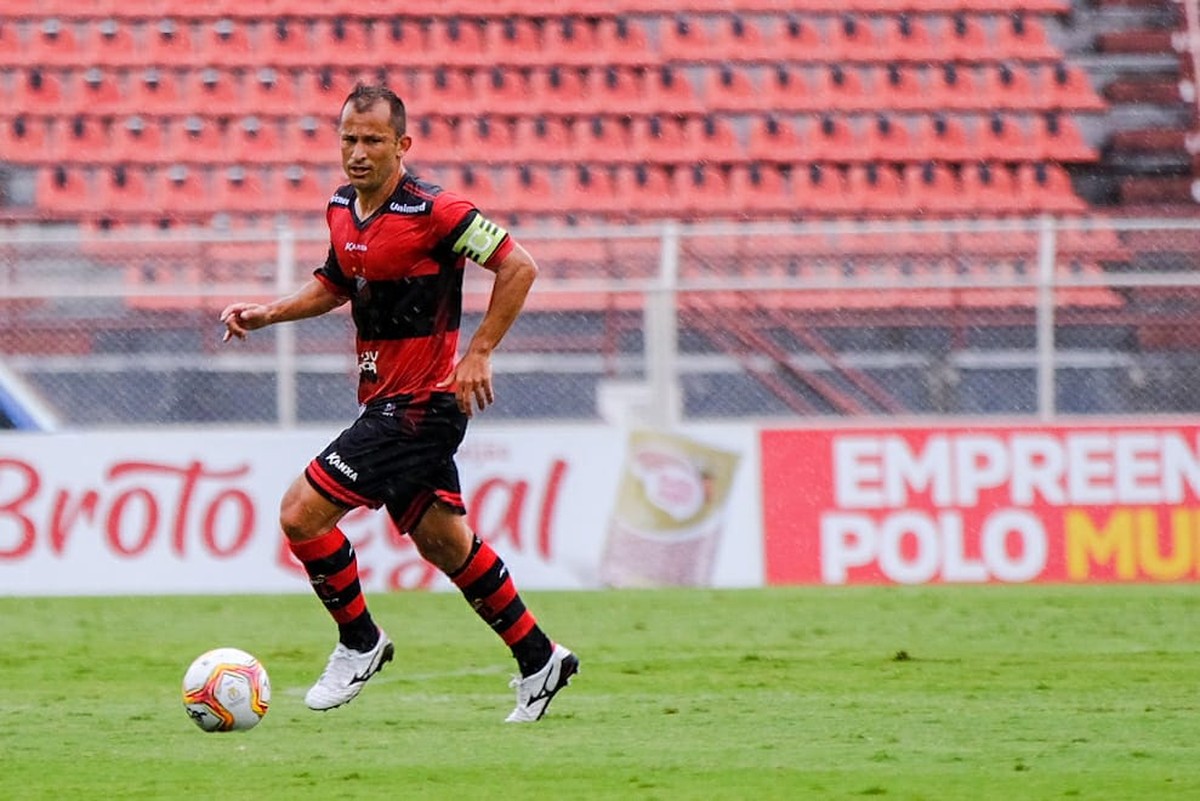 Corrêa completa 40 anos, mira conquistas e garante ter a mesma ...