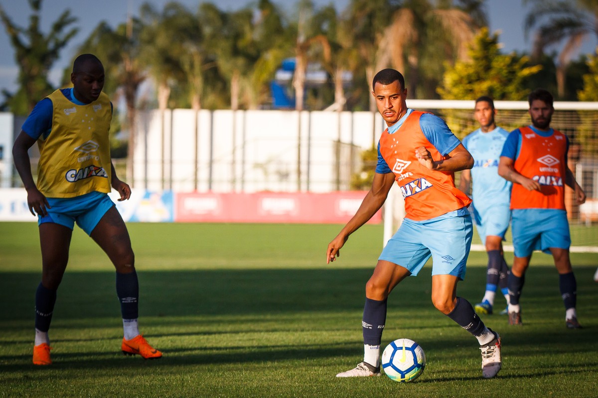 Cruzeiro empresta Victor Luiz a clube finlandês que disputa a Liga dos ...