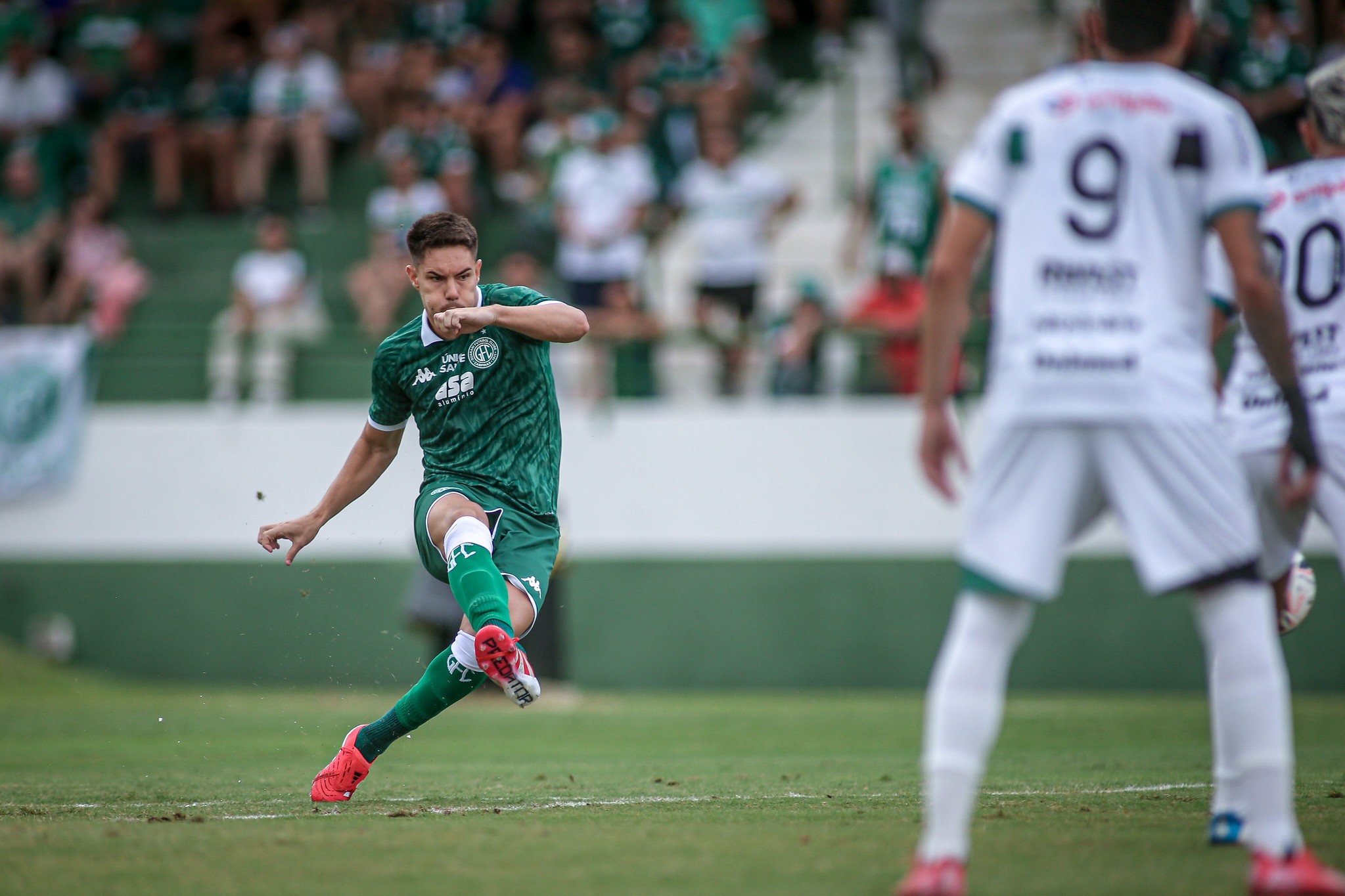 Caio Mello projeta duelo entre Brusque x Guarani neste domingo