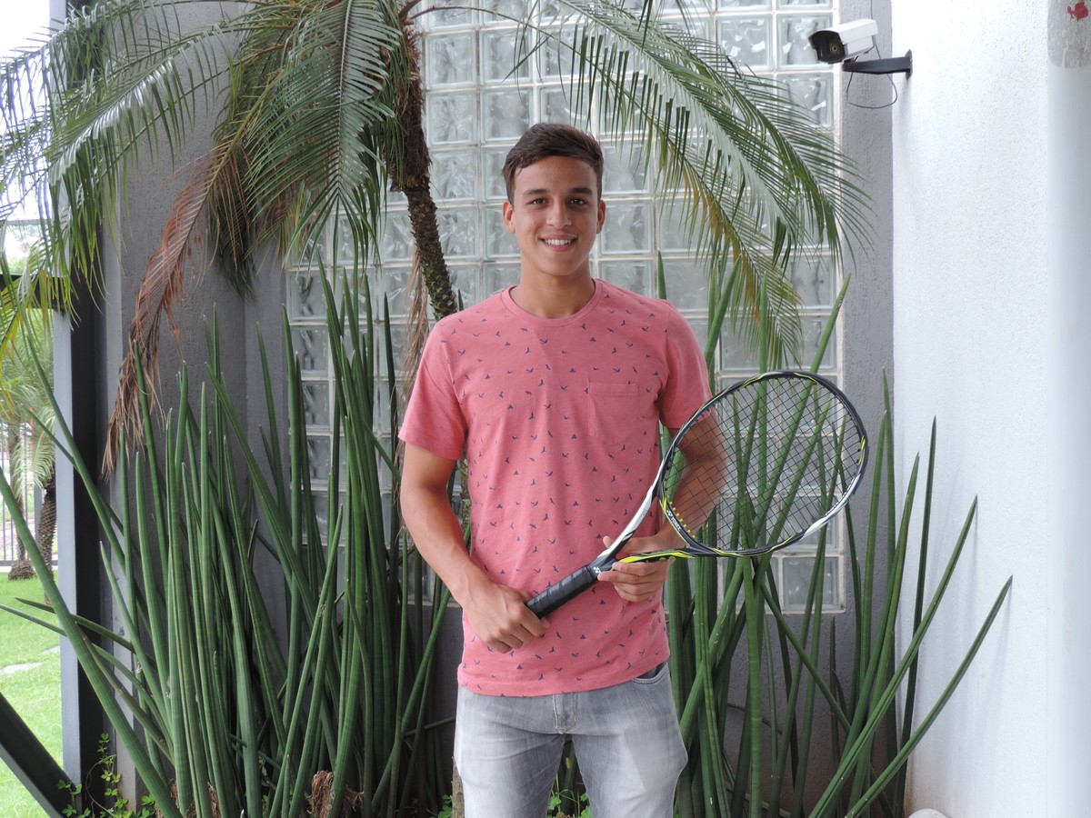 Mais maduro, tenista Gustavo Cruz inicia pré-temporada mirando salto na ...