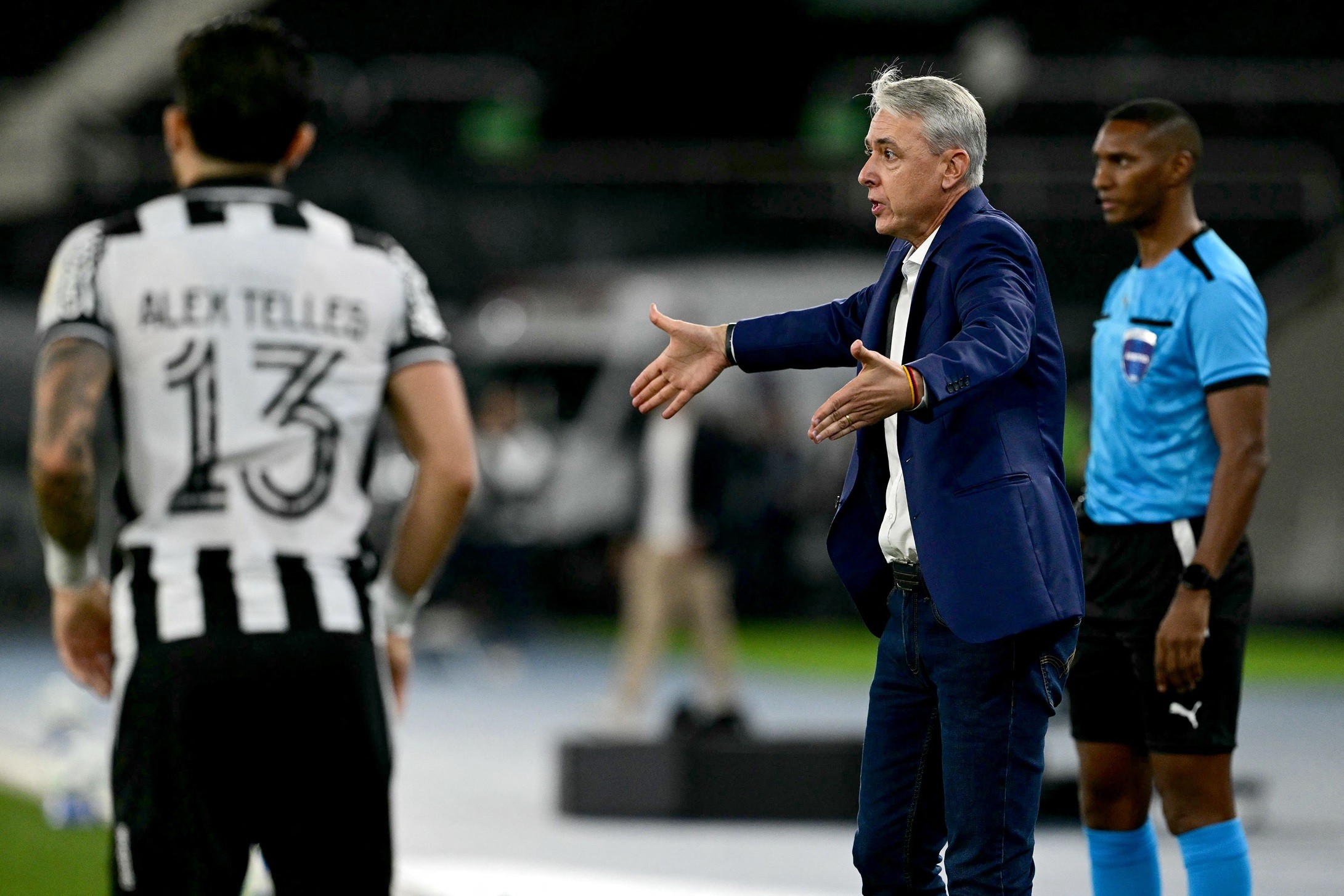 Tiago Nunes mantém confiança na virada da LDU após derrota para o ...