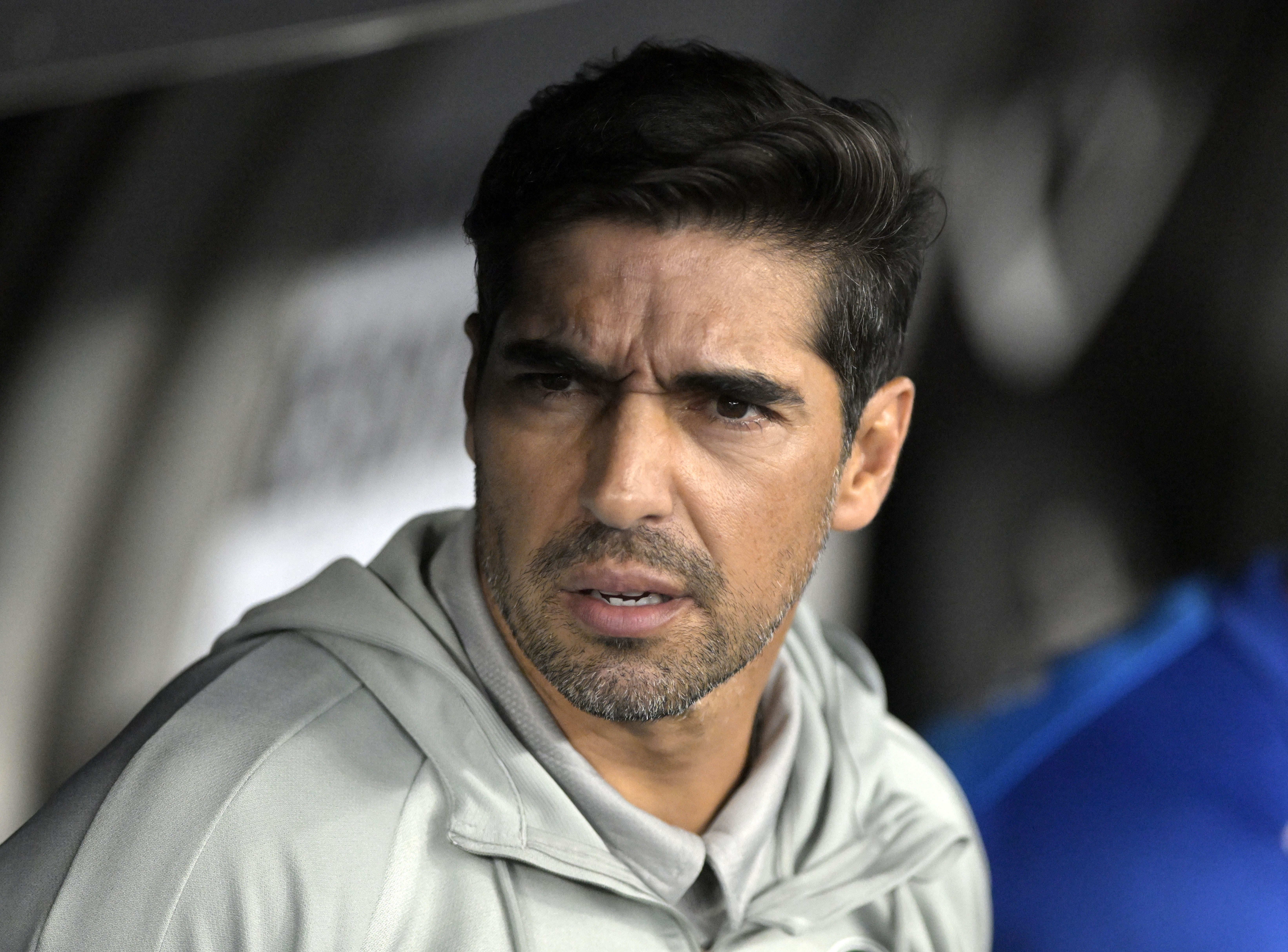 Abel vê erros graves da arbitragem e diz o que fez diferença em derrota ...