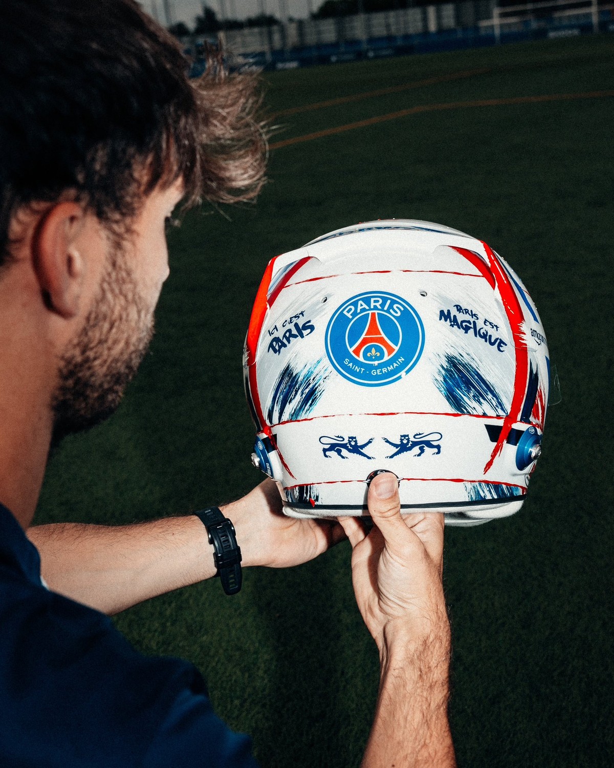 F1: Pierre Gasly, da Alpine, anuncia capacete com escudo do PSG | fórmula 1 | ge