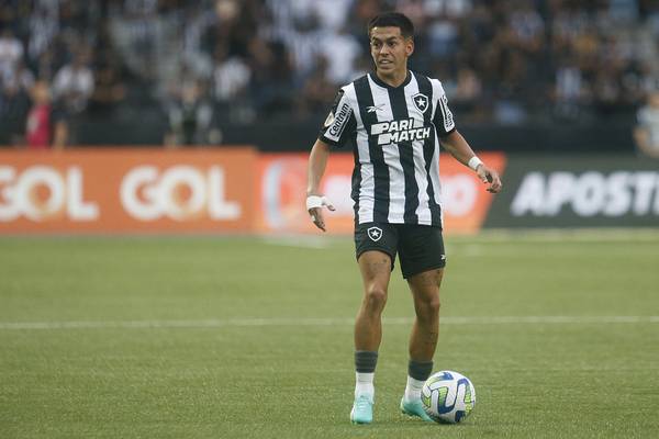 Segovinha confirma retorno ao Botafogo após fim de empréstimo a time de ...