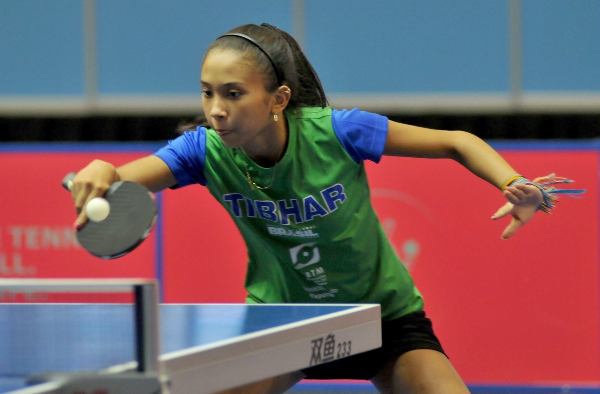 Com tênis de mesa "no DNA", Giulia Takahashi soma 25 ouros e desponta ...