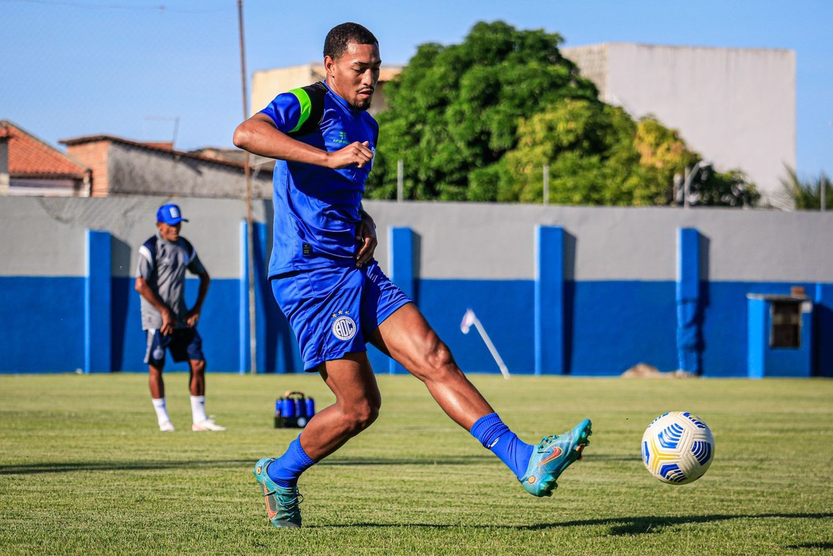 Ryan explica características e elogia ambiente do Confiança | confiança ...