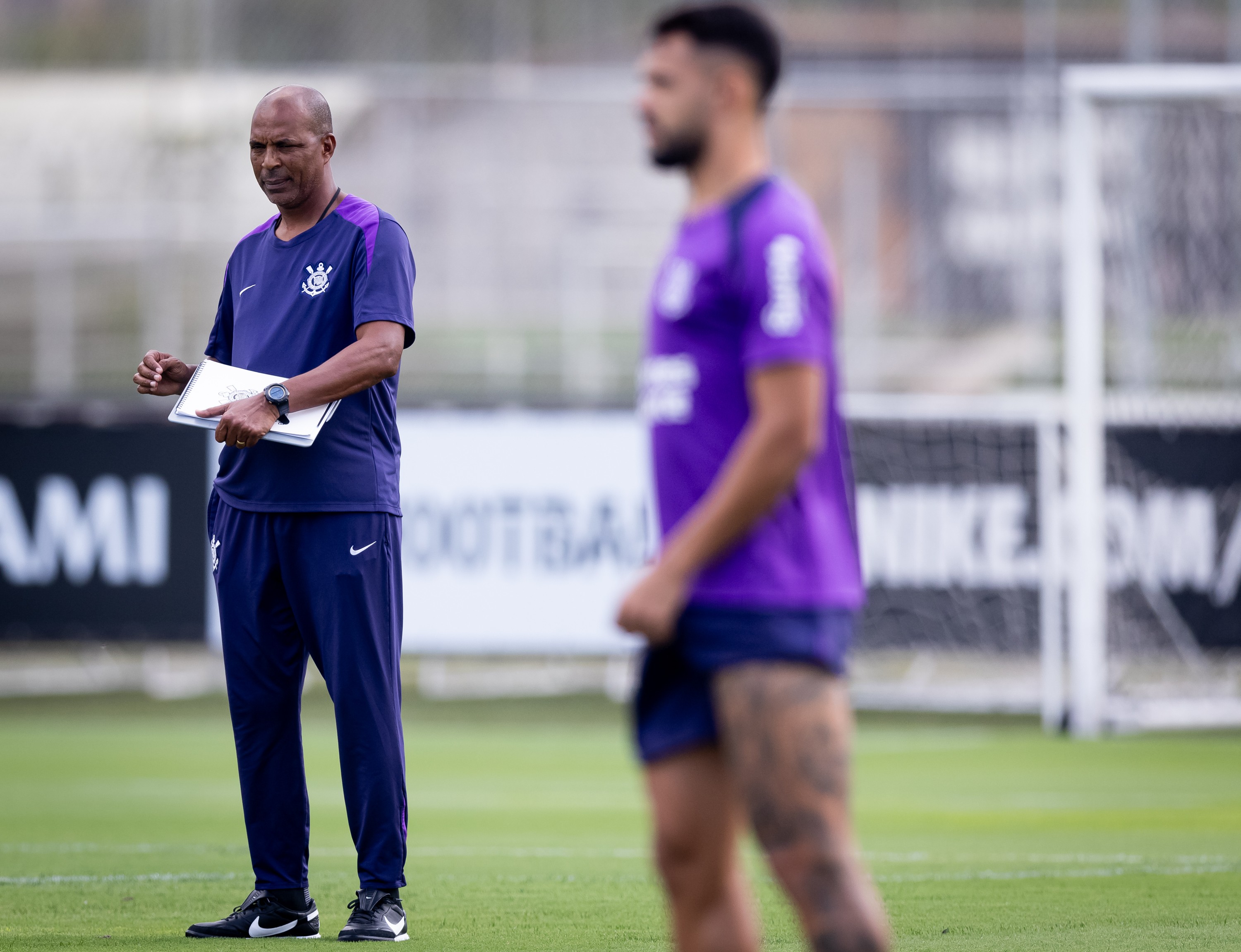 Escalação: Corinthians fecha preparação para enfrentar o Flamengo com ...