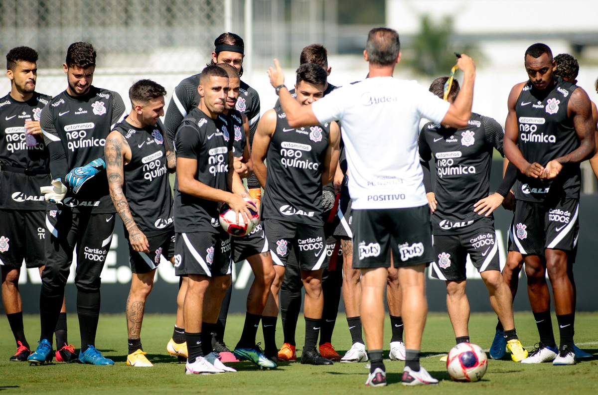 Corinthians encara maratona de nove jogos em 27 dias com dois clássicos ...