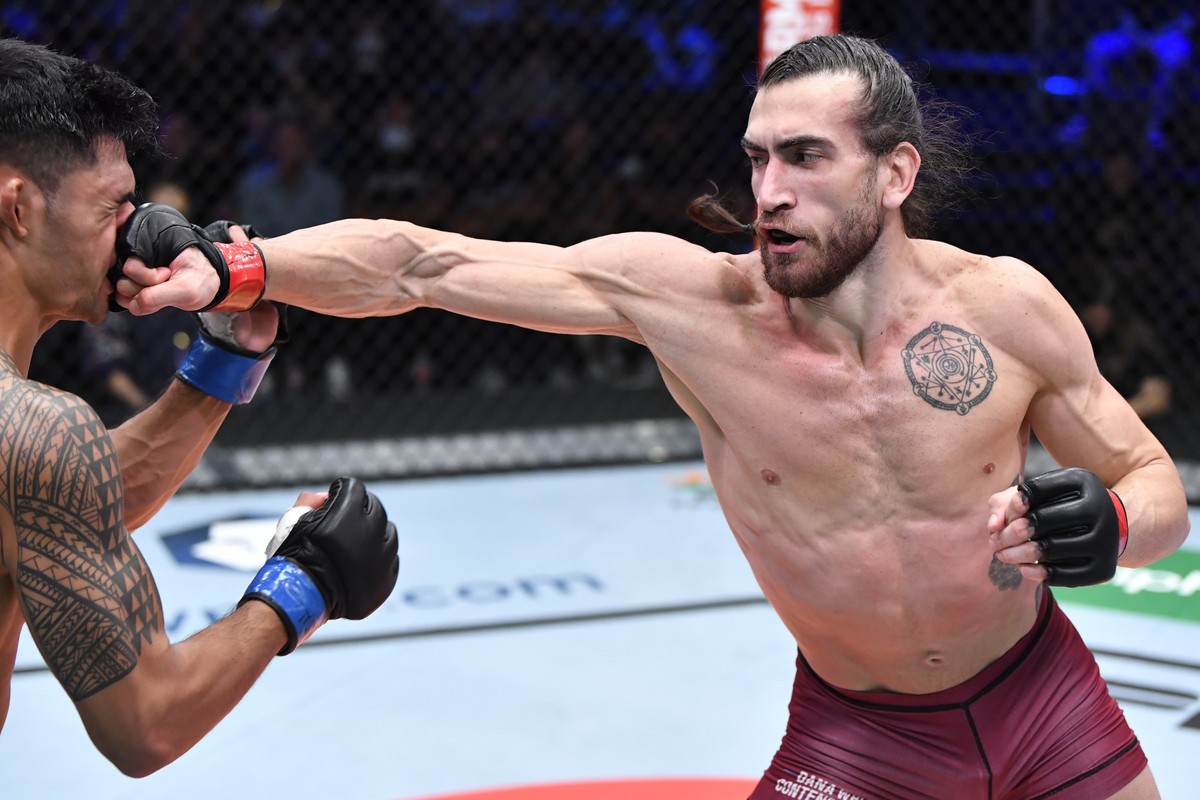 Jonas Bilharinho assina contrato com o Bellator | combate | ge