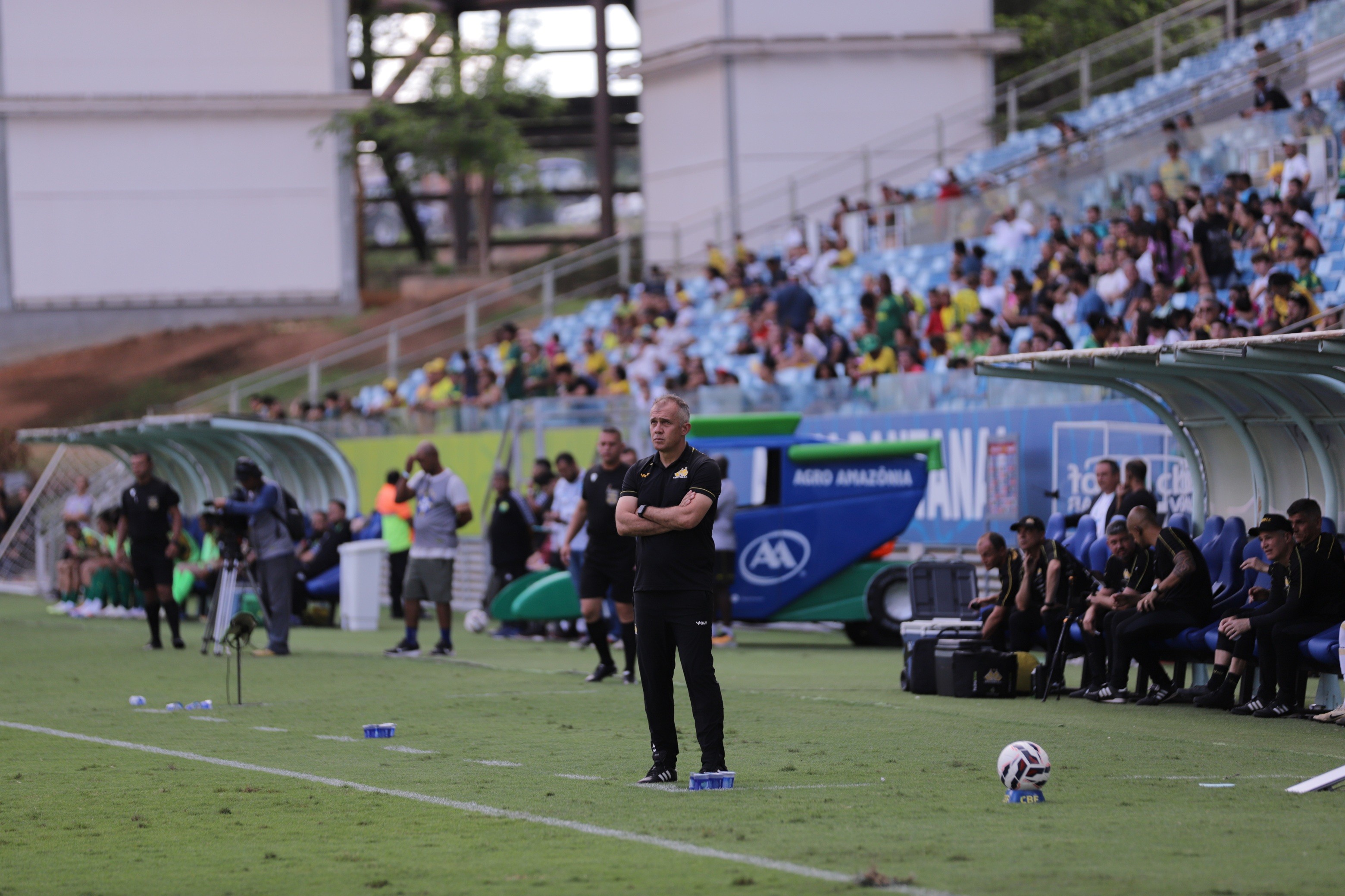 Criciúma renova com o técnico Eduardo Baptista até 2027 | Ge