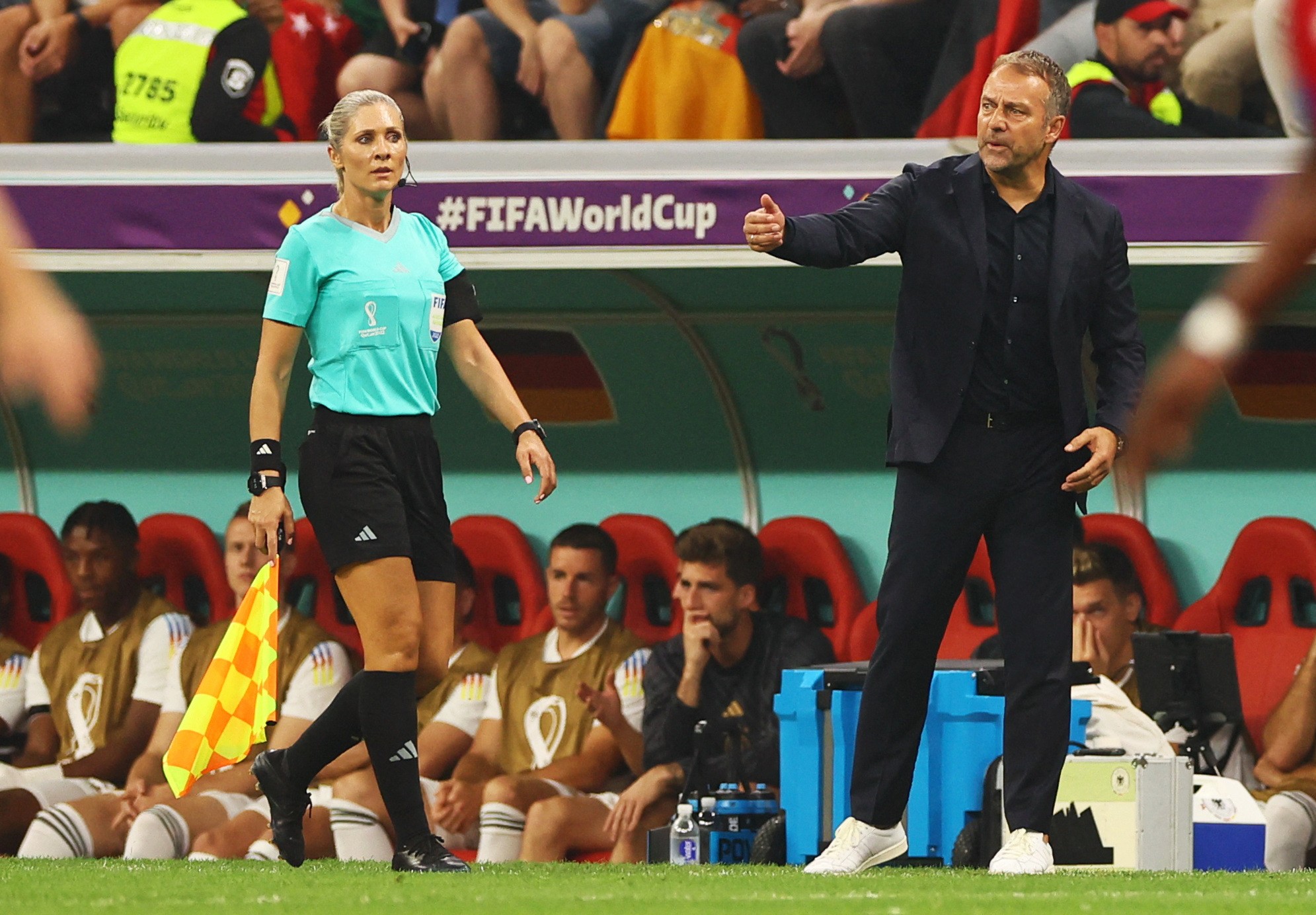 Fifa anuncia arbitragem para o Mundial com quatro brasileiras e, pela ...