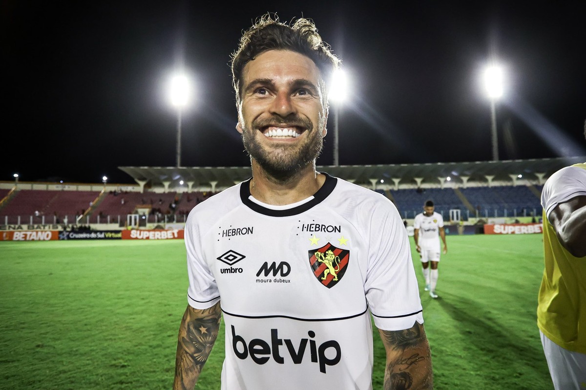 "Semblante mudado" e "feliz aqui": as reações da torcida do Sport com ...