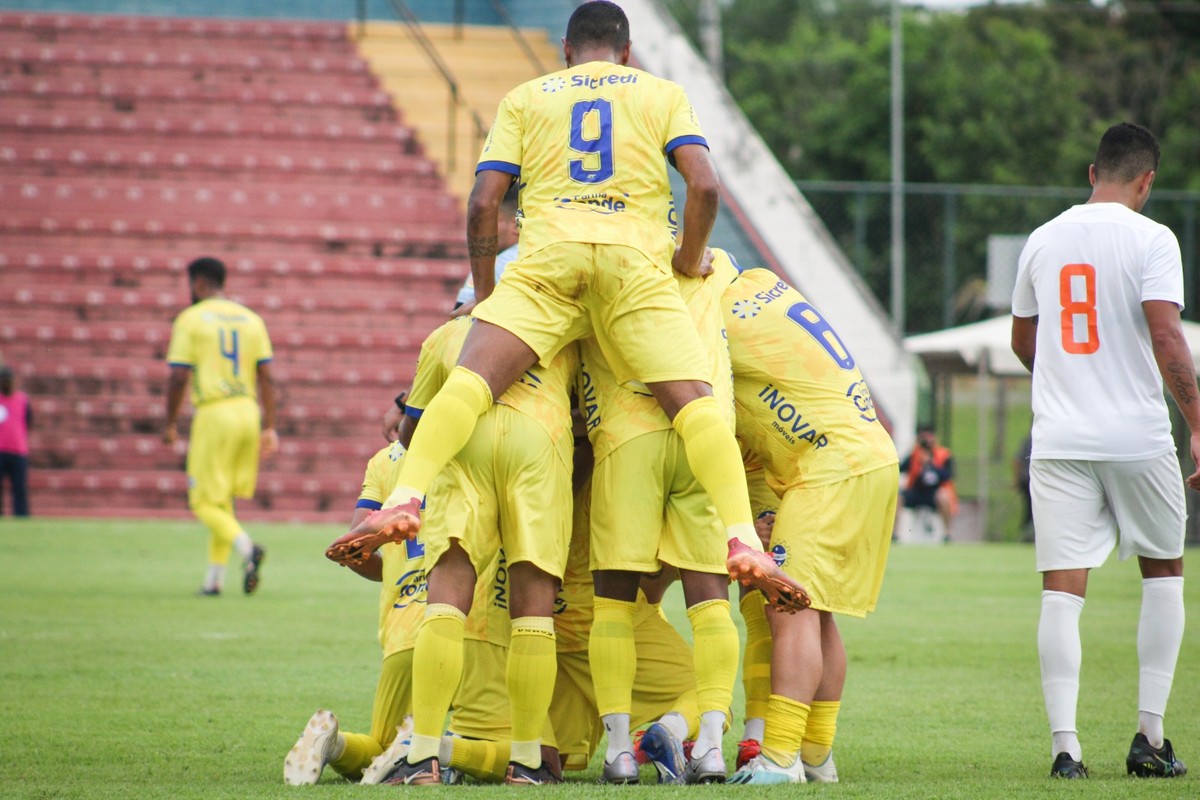 São José visita o Desportivo Brasil em busca de classificação ...