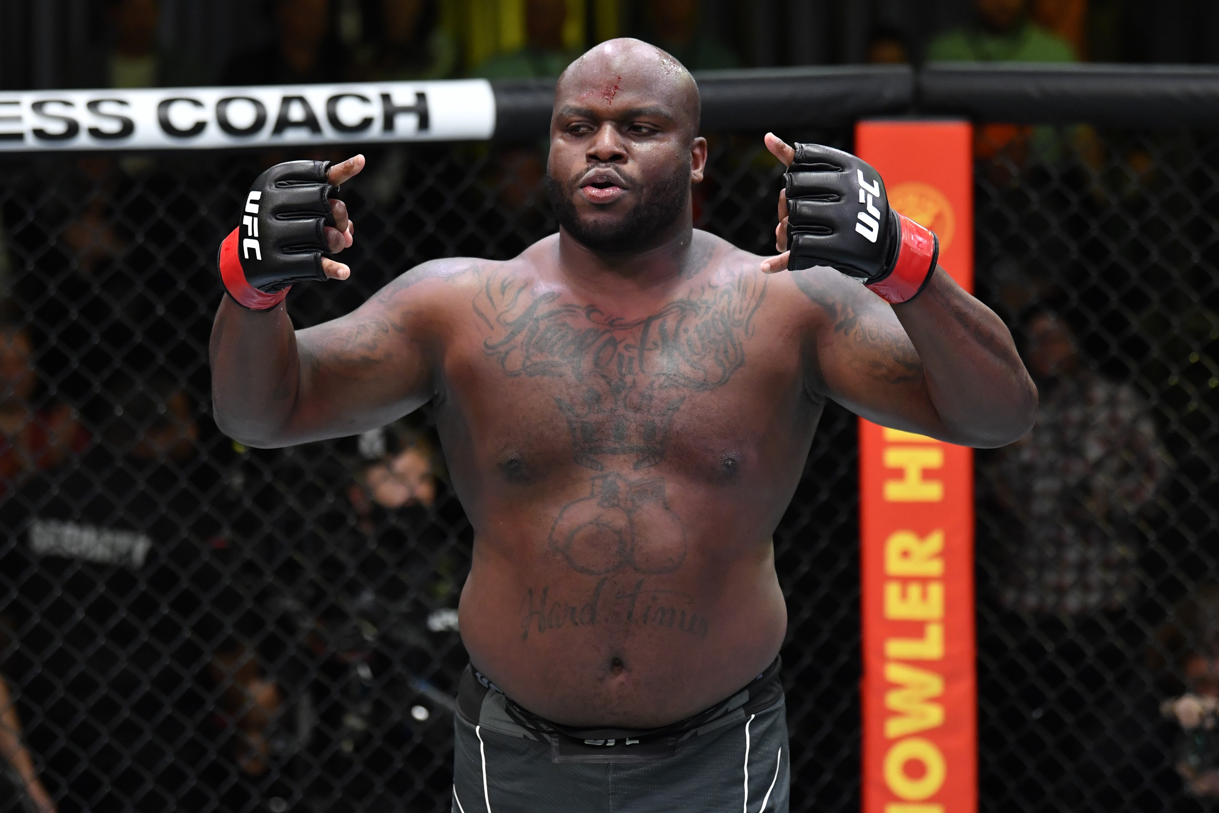 UFC: Derrick Lewis é preso 11 dias antes de luta em São Paulo | Ge