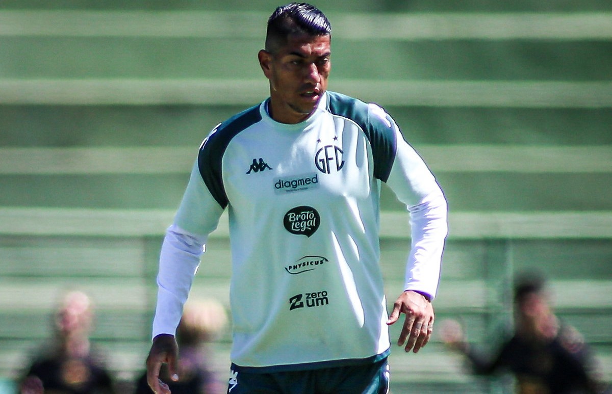 De Ralf a promessas da base: veja quem ainda busca minutos no Guarani | Ge