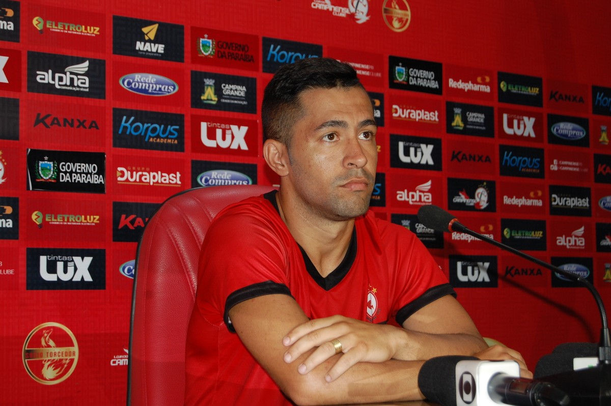 Magno acerta retorno ao Campinense e vai jogar a sua quarta temporada ...