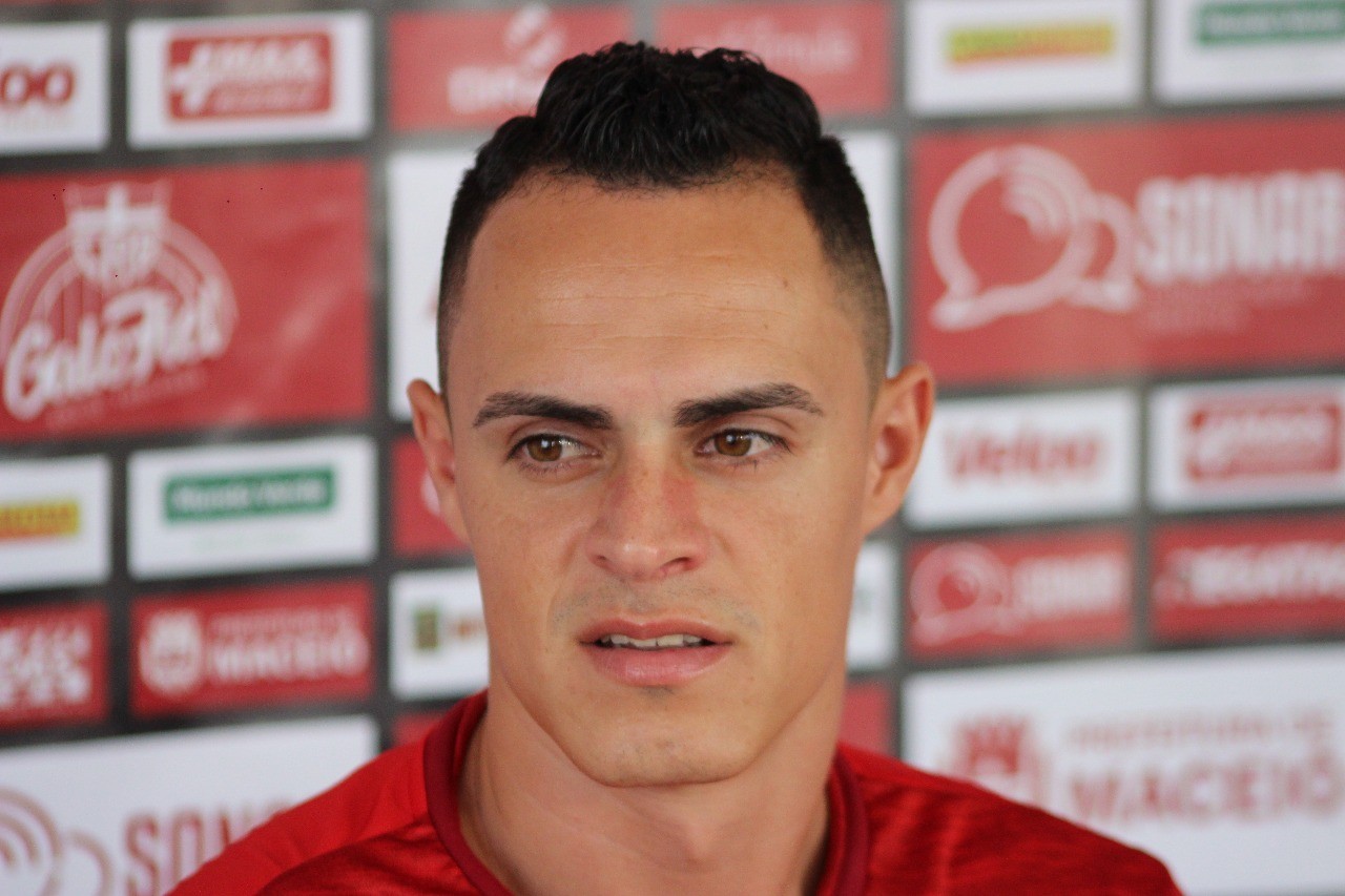 Victor Rangel comemora retorno e dedica gol ao DM do CRB: "Ajudaram ...