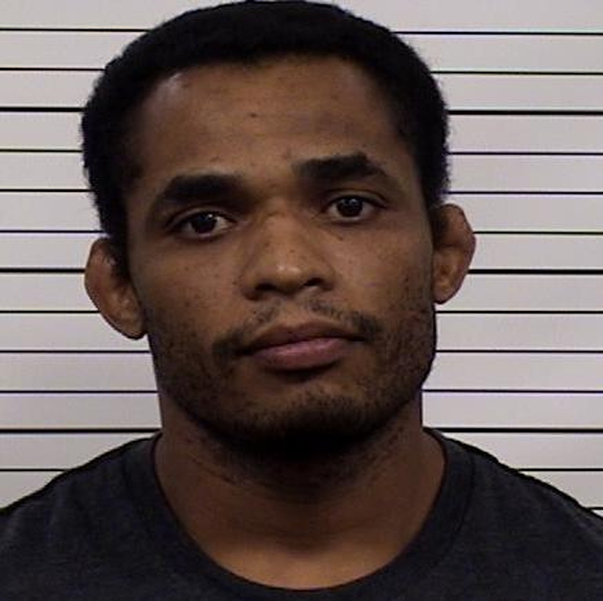 Brasileiro treinador de Holly Holm é preso acusado de estupro nos EUA ...