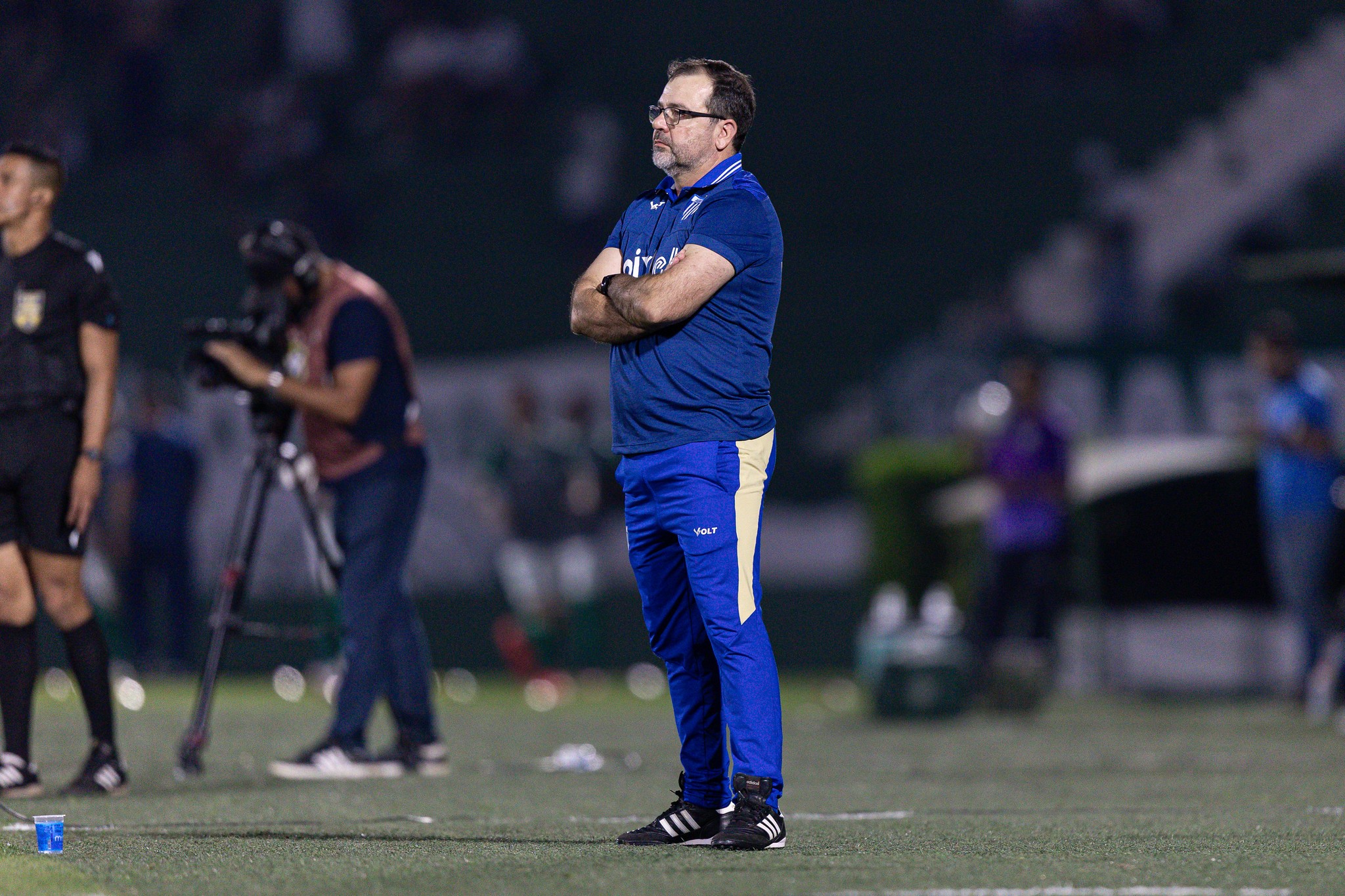 Enderson vê dificuldades, mas comemora resultado do Avaí: "Observar o ...