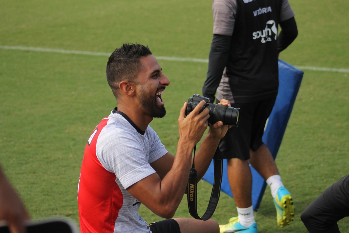 Tréllez celebra volta de Kieza e diz que pode fazer outra função: “Já ...