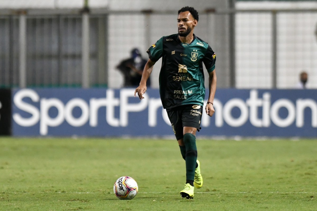 Anderson conta com dicas do irmão para sucesso no América-MG e revela ...
