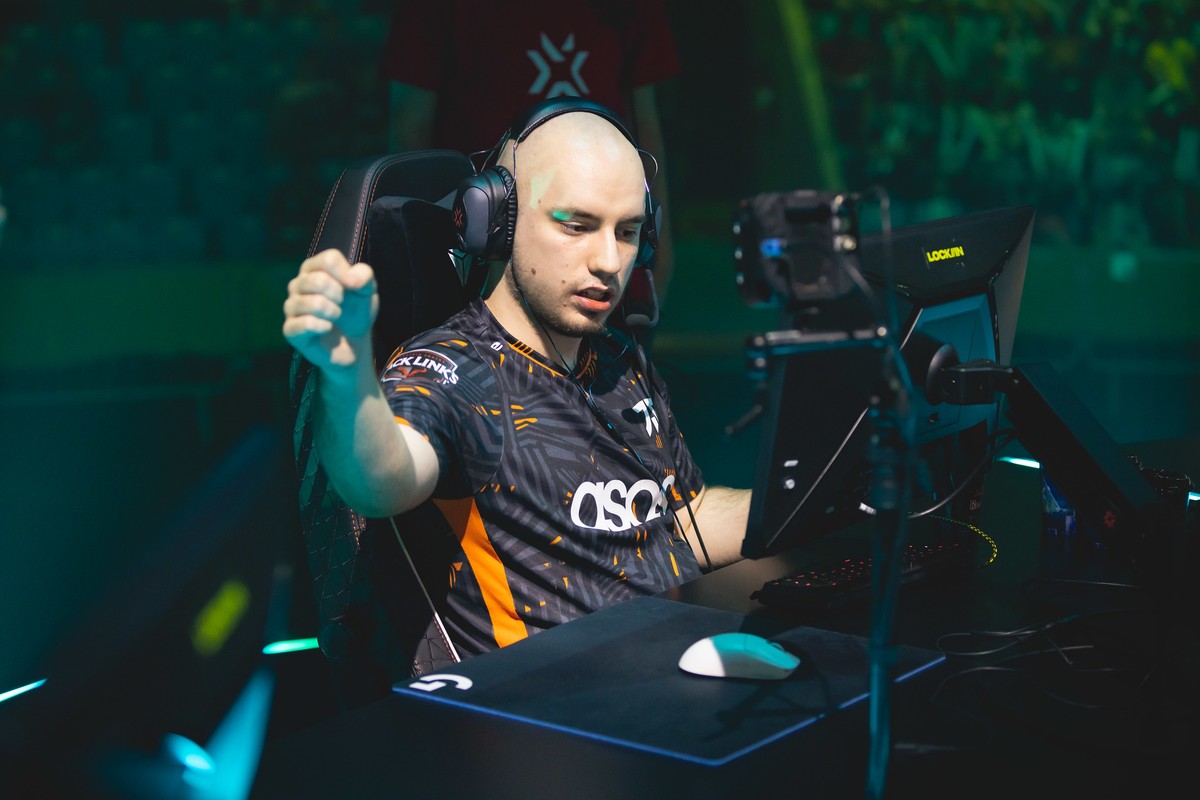 VCT LOCK IN: Derke prega que Fnatic não caia na pressão da torcida ...