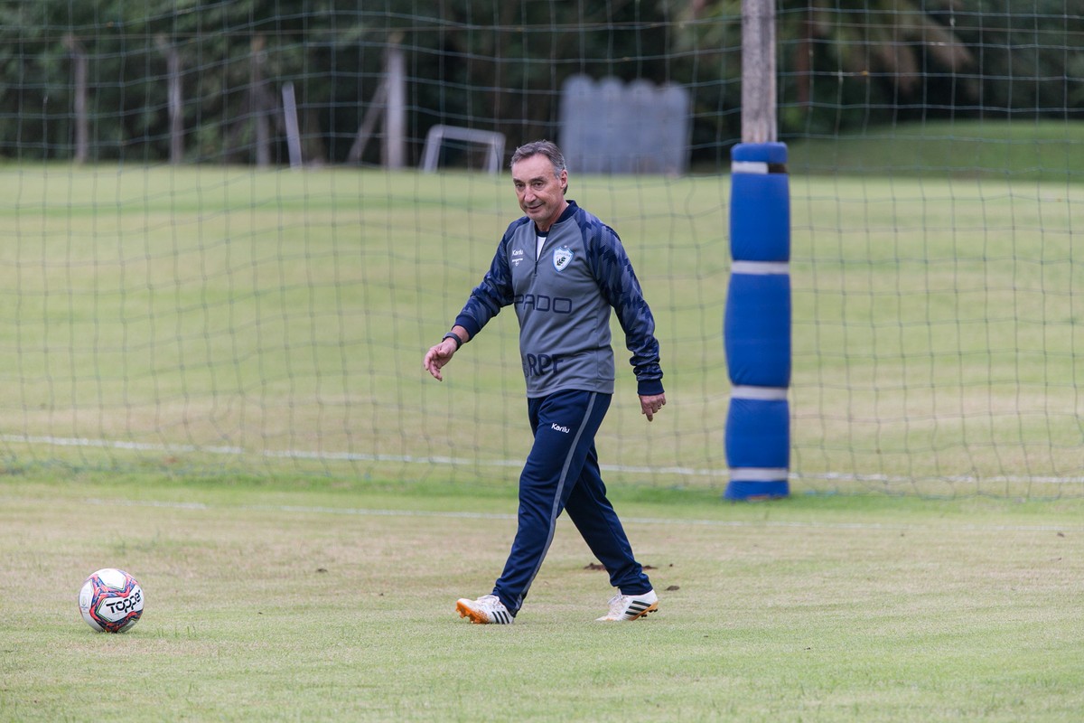 Roberto Fonseca adota cautela com reforços do Londrina: "Não pode ...