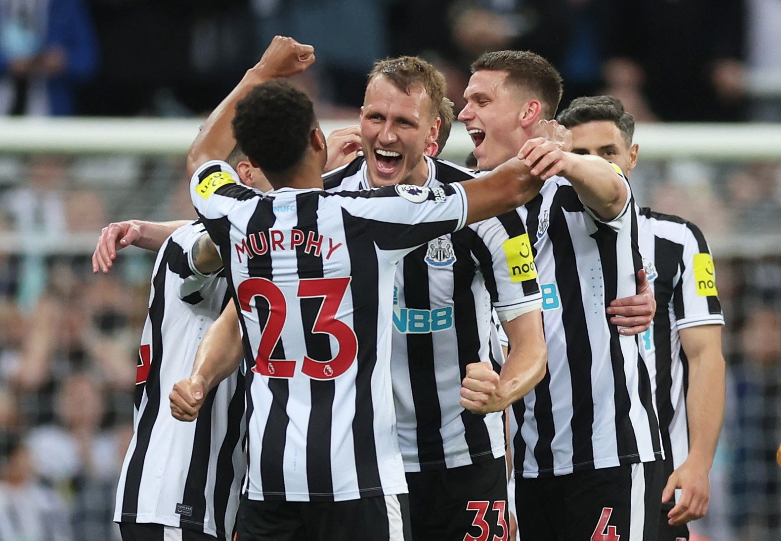 Newcastle empata com o Leicester e garante vaga na próxima Champions | Ge