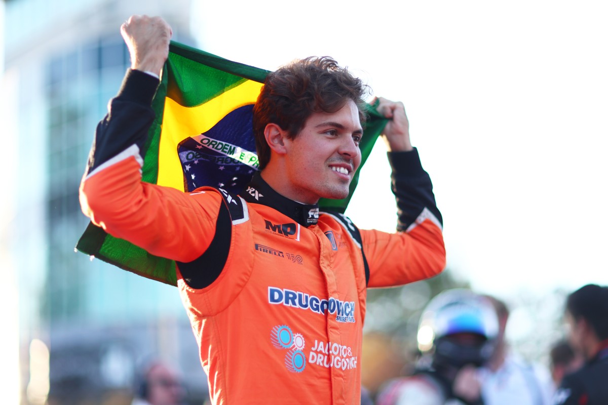 Felipe Drugovich é campeão da Fórmula 2 na Itália | fórmula 2 | ge