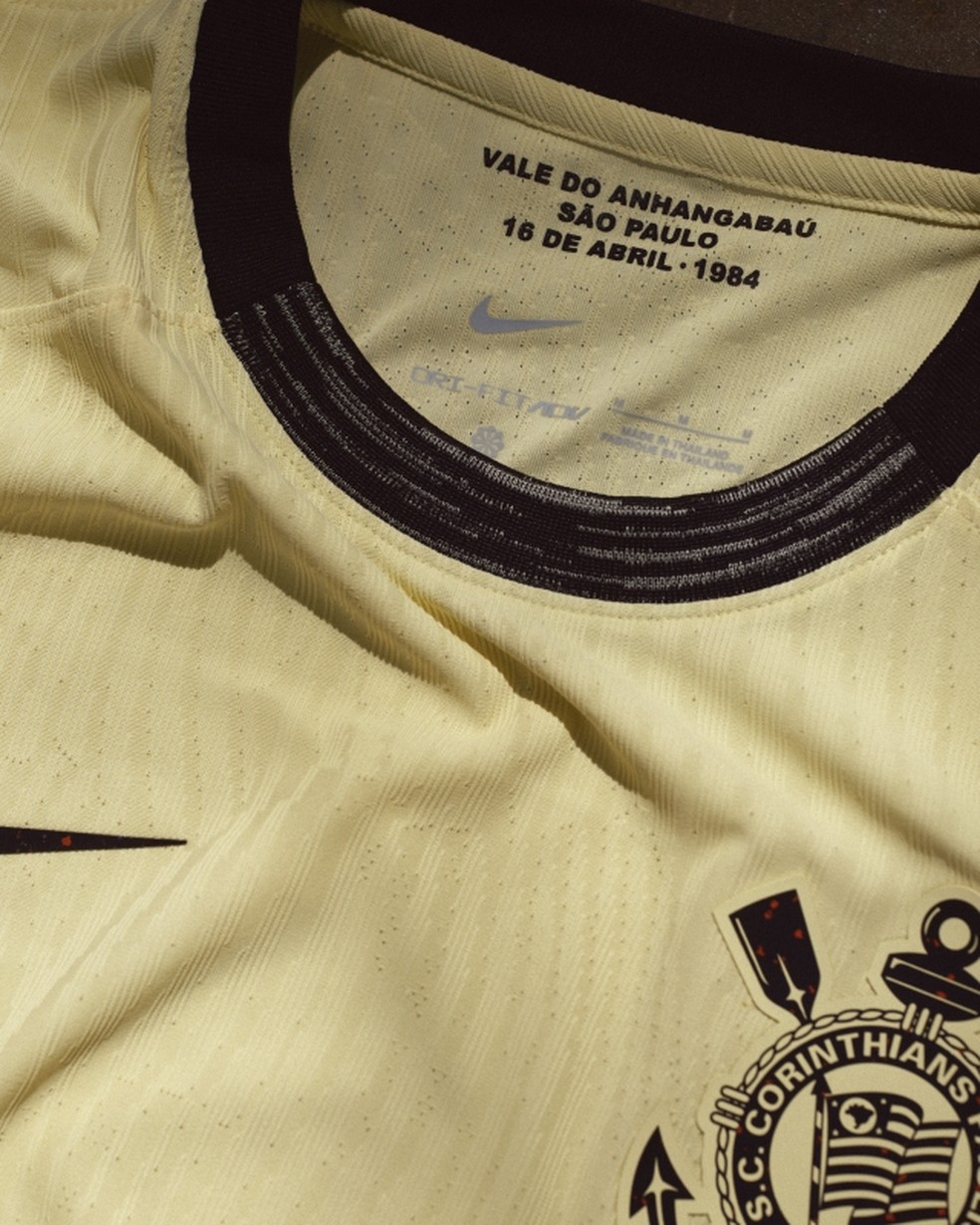 Nova camisa do Corinthians tem modelo de até R$ 699; valores