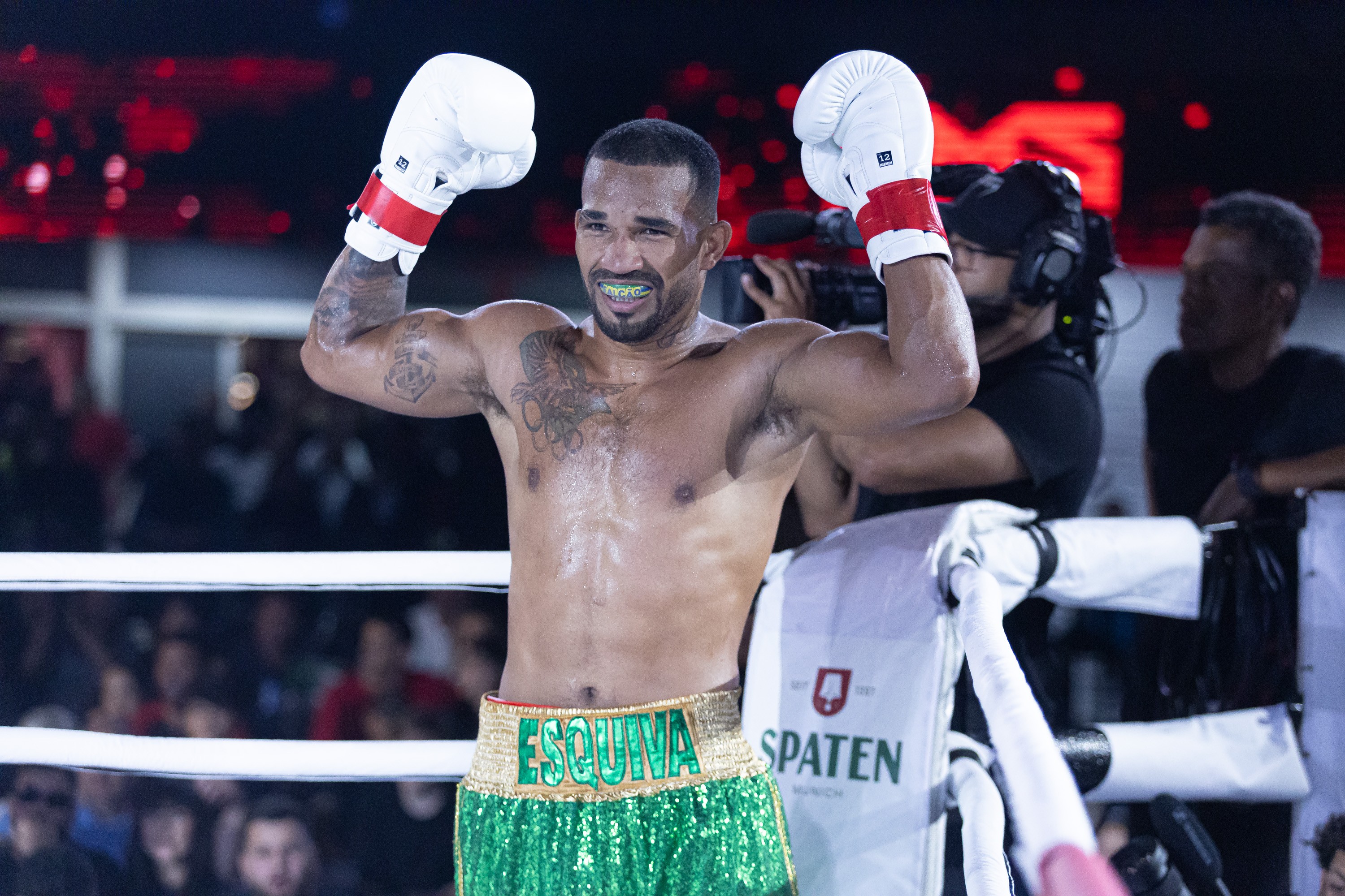 FMS Fight Night: Esquiva quer vitória e novo desafio contra Heber | Ge